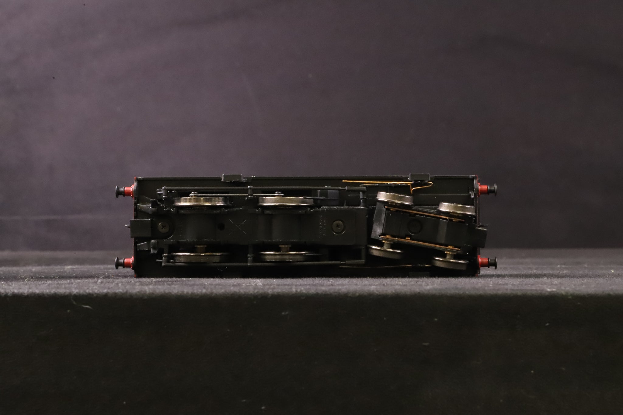 KMRC OO K2106 Adams O2 Tank 30193 in BR Black w/ Early Crests - Clark ...