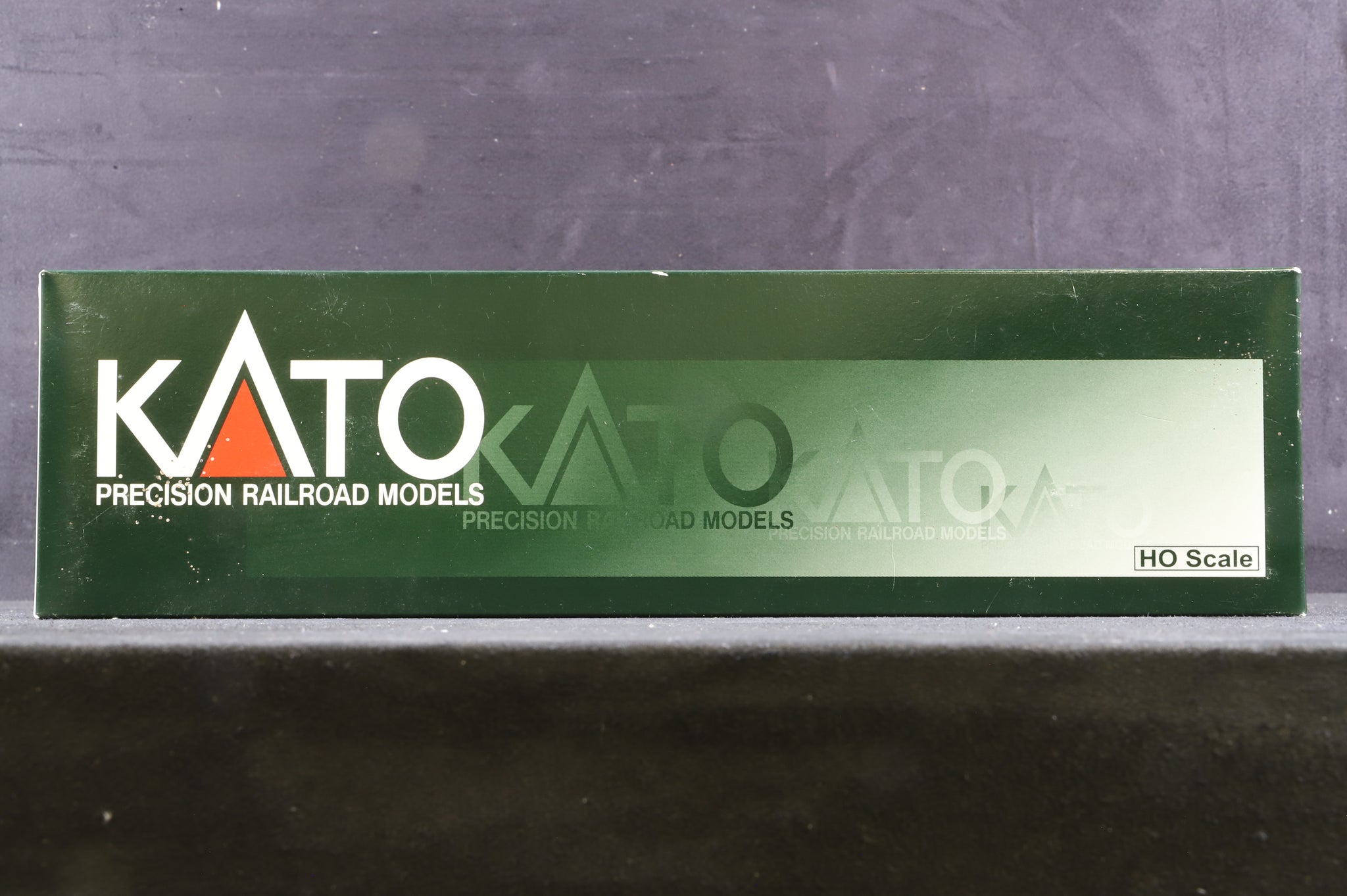 Kato HO 37-6611 EMD SD40-2 Mid Atchison Topeka & Santa Fe '5058' Diese ...