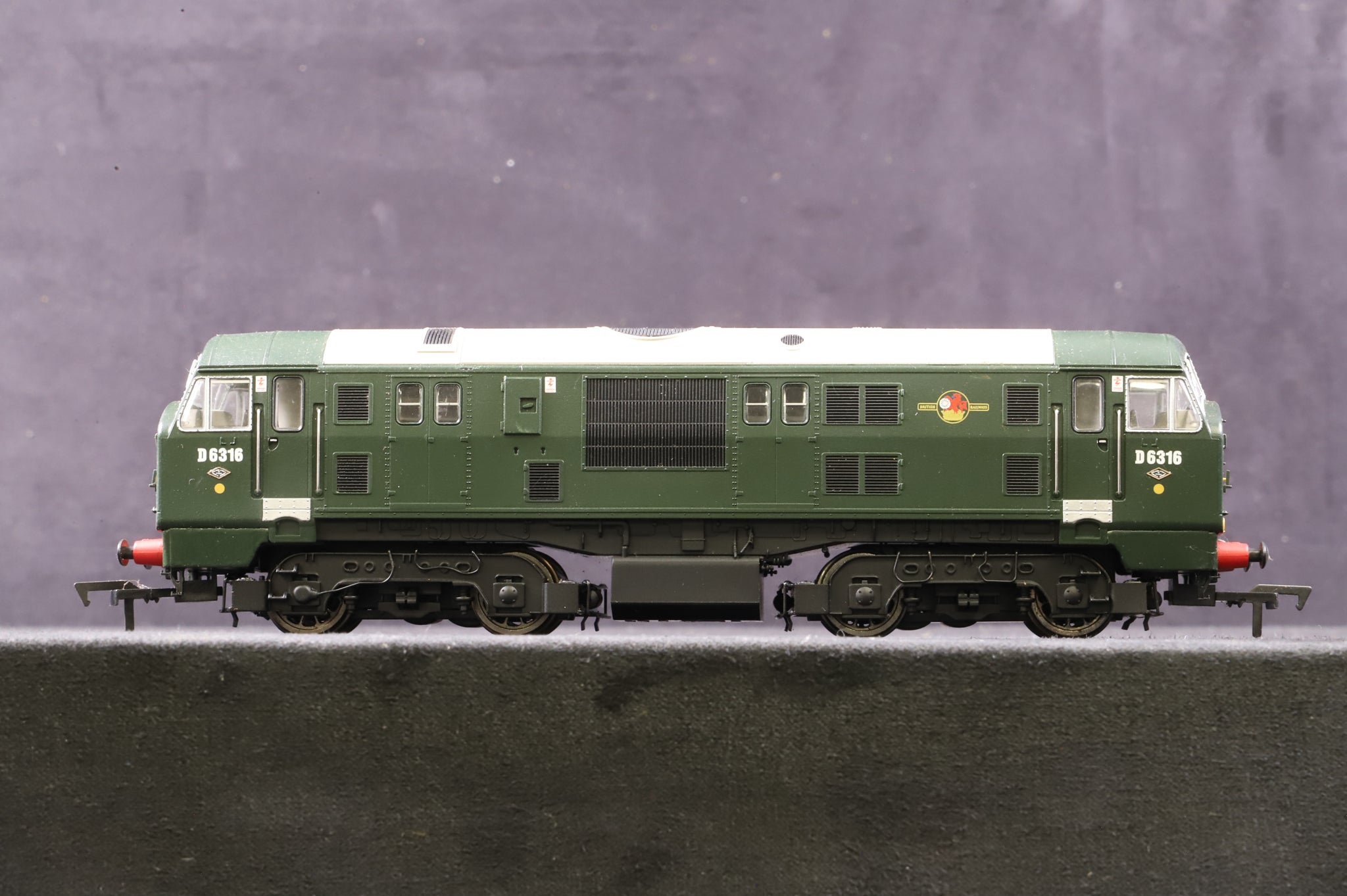 Dapol OO 4D-012-001 Class 22 'D6316' BR Green SYP Headcode Discs DCC F ...