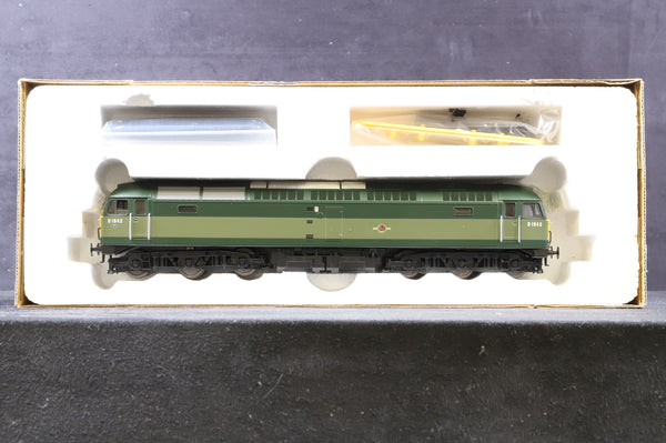 Heljan OO 4702 Class 47 'D1942' BR 2 Tone Green - Clark Railworks