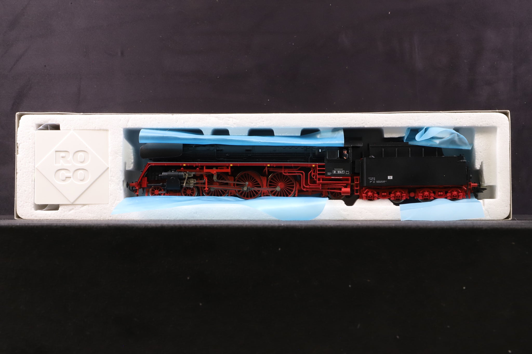 Roco HO 63266 Dr 01 Steam Locomotive DR - Clark Railworks