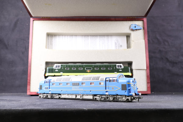 Bachmann OO 32-524NRM Prototype Deltic 'DP1' Blue & 'D9002' BR Green L ...