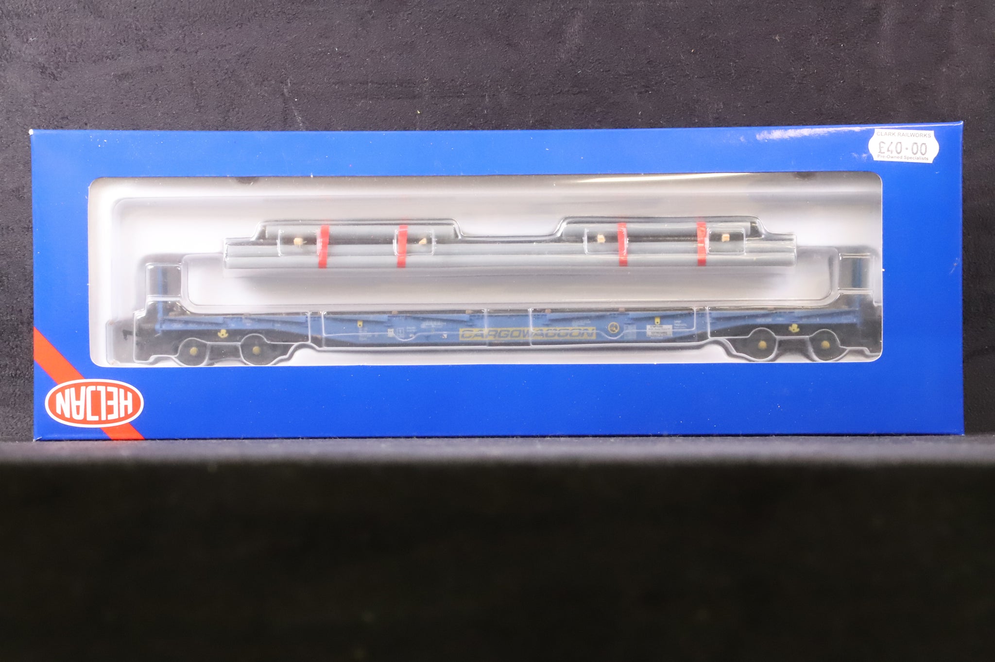 Heljan OO 5113 Cargowaggon IGA Bogie Flat 4647 w/ Pipe Load - Weathere ...