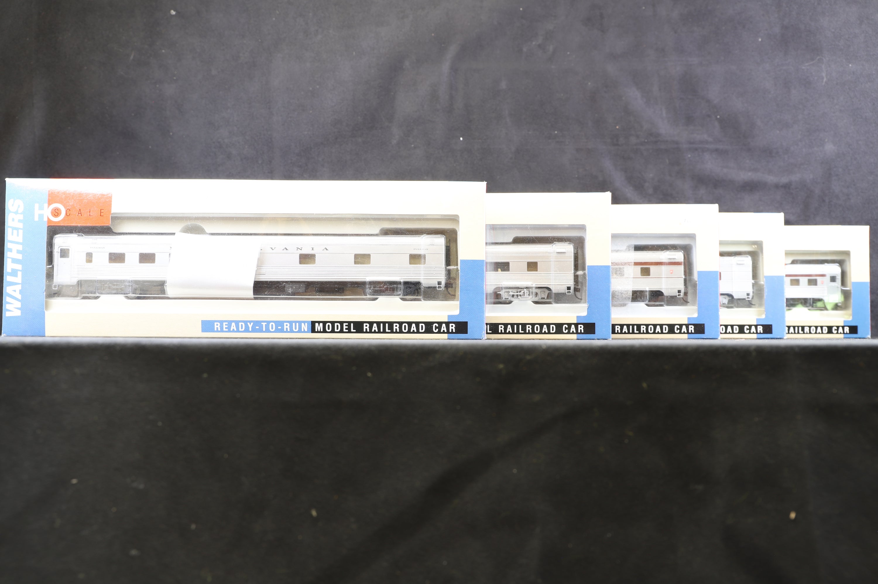 Model Trains, locomotives, coaches and rolling stock