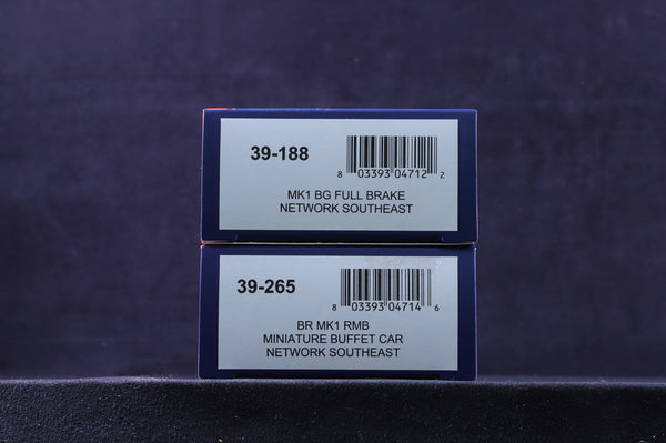 Bachmann OO Rake of 2 BR Mk1 Coaches in BR Network Southeast Livery ...