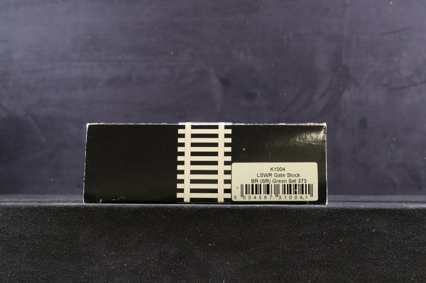 KMRC OO K1004 LSWR Gate Stock BR (SR) Green Set 373 - Clark Railworks