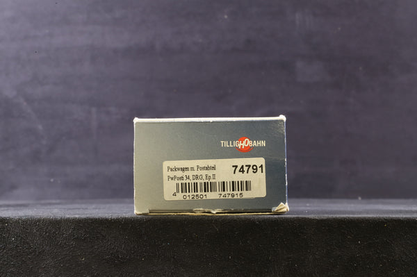Tilligbahn HO 74791 Baggage Car DRG - Clark Railworks
