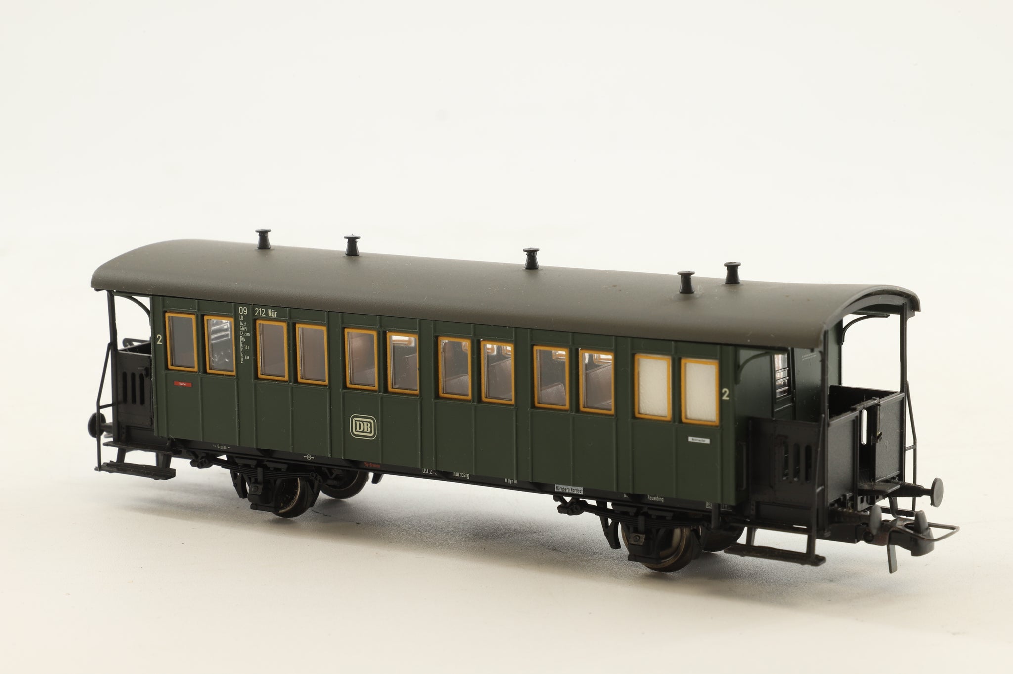 Roco HO 44830 DB Green 4-Wheel Coach - Clark Railworks