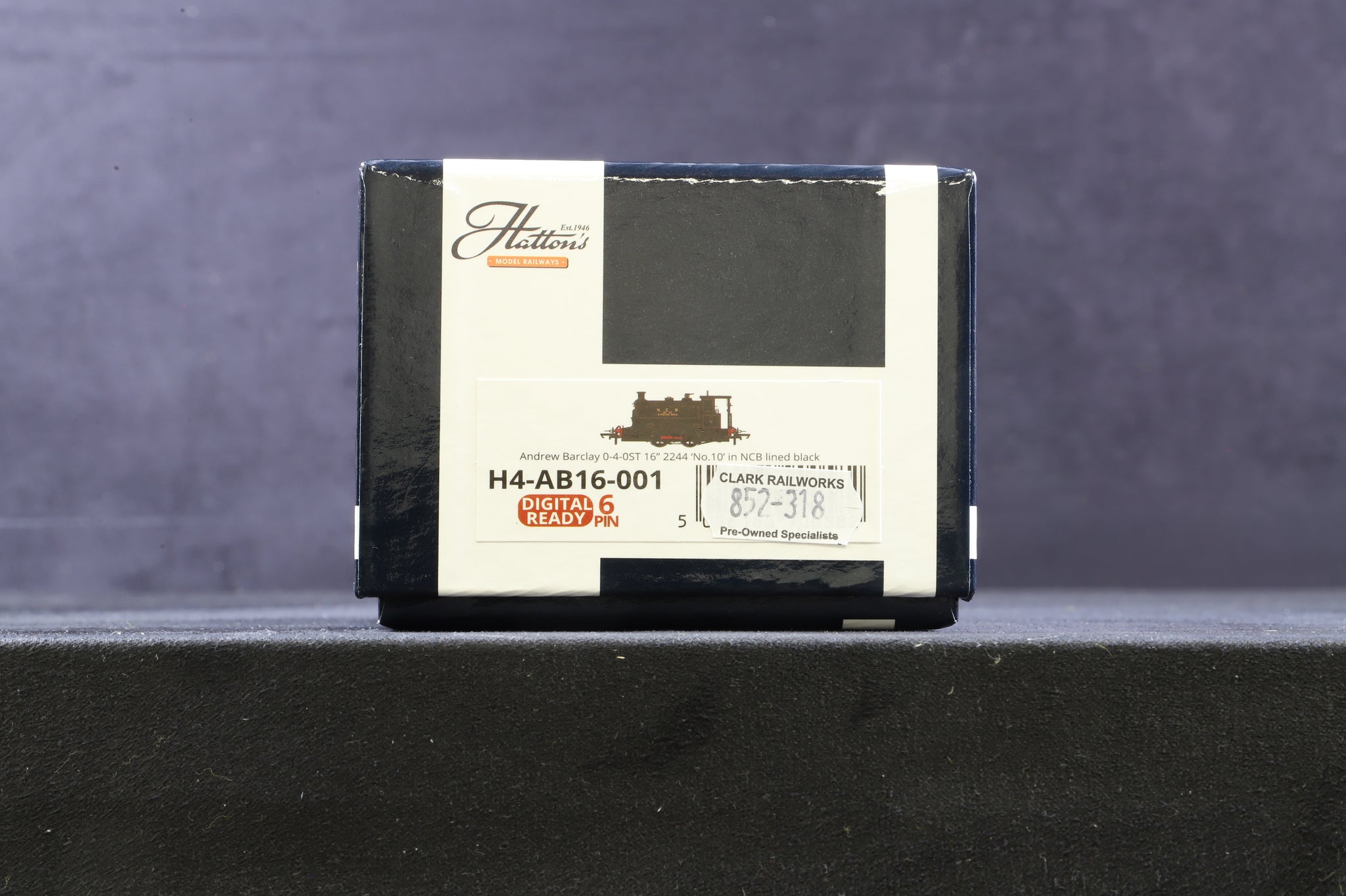 Hattons OO H4-AB16-001 Andrew Barclay 0-4-0ST 16'' 224 No.10 in Lined ...