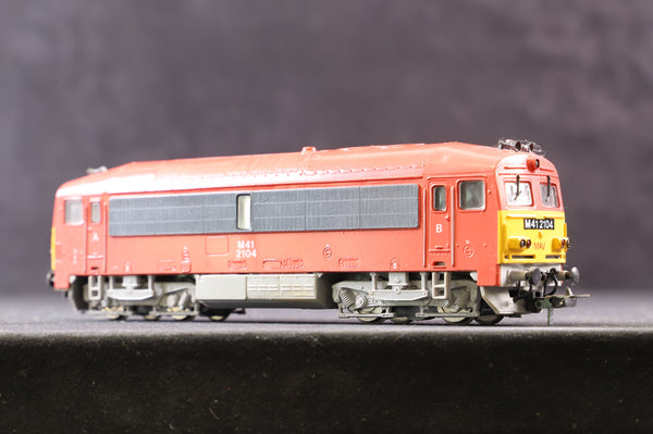 Fuggerth HO M41 2104 Diesel locomotive - Clark Railworks