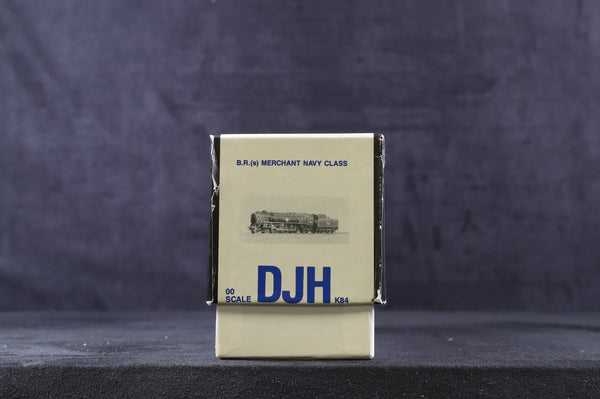 DJH OO K84 BR Rebuilt Merchant Navy Class 4-6-2 Steam Locomotive Kit w ...