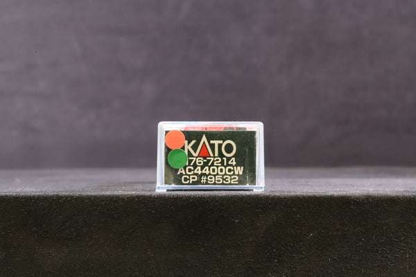 Kato N Gauge 176-7214 AC4400CW No.9532 in Canadian Pacific Red - Clark ...