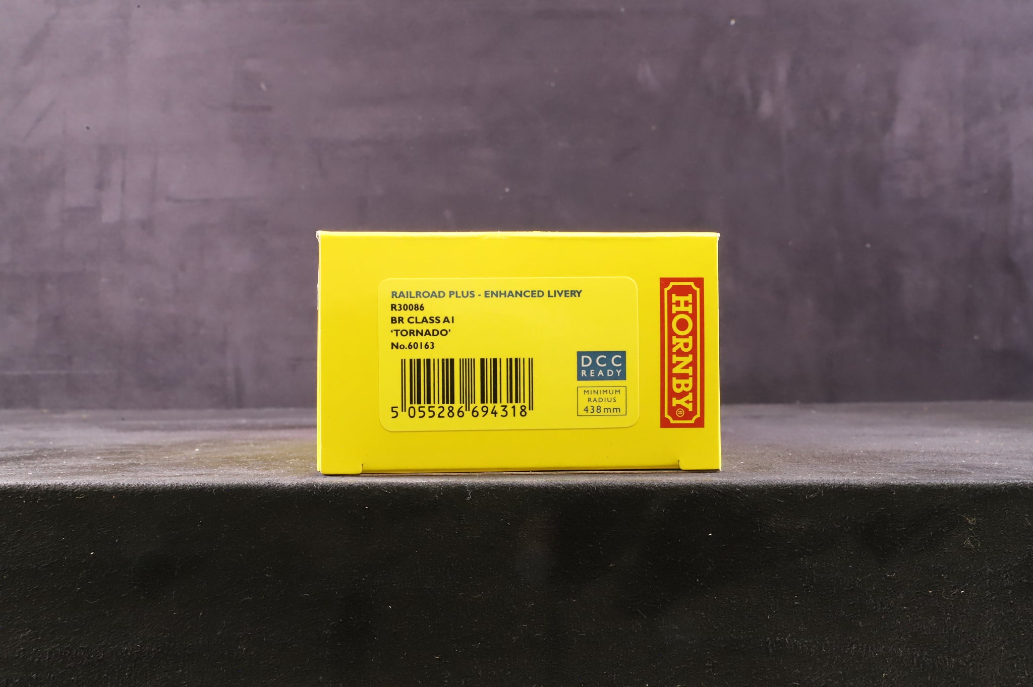 Hornby OO R30086 Peppercorn Class A1 '60163' 'Tornado' BR Lined Green ...