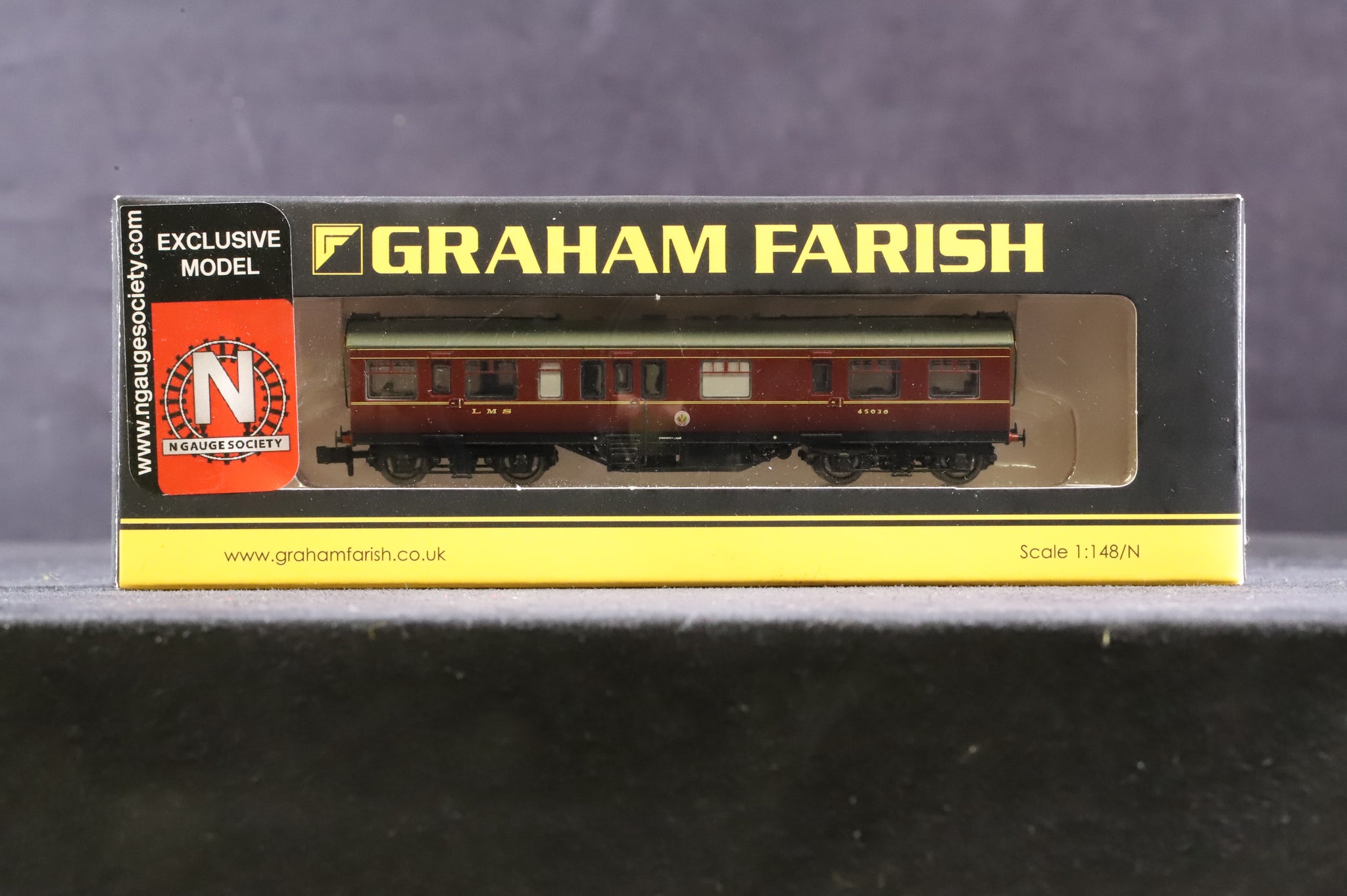 Graham Farish N Gauge 374-875U Inspection Saloon No.45030 in Heritage ...