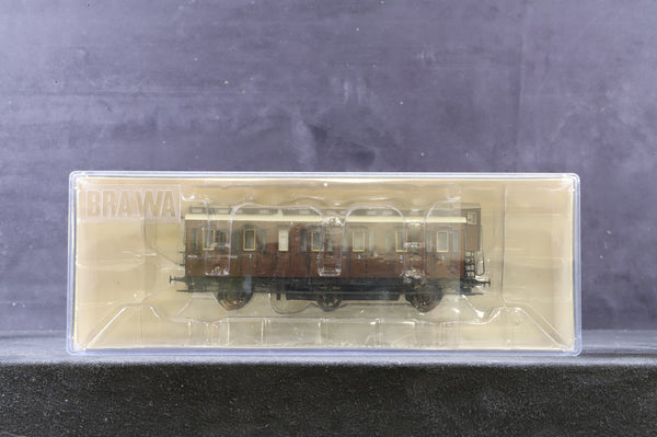 Brawa HO Gauge and N Gauge Continental Models Tagged "Coaches" - Clark ...
